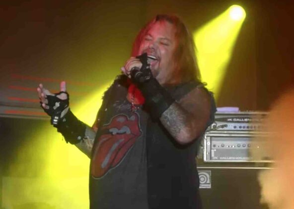 Vince Neil’s 'Unusual Activity' Sparks Hacking Fears - Alternative Nation